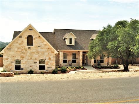 Hill Country Stone Homes Fulstone Home Builders