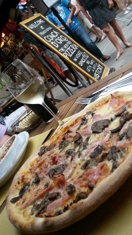 Conca Doro Venezia Pizza Con Proscuitto Cotto E Funghi Vino Bianco