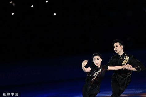 组图花样滑冰表演滑 王诗玥柳鑫宇演绎我爱你中国 搜狐大视野 搜狐新闻