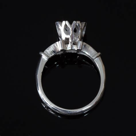 Eight Claw Solitaire — Korte Jewelry Designs