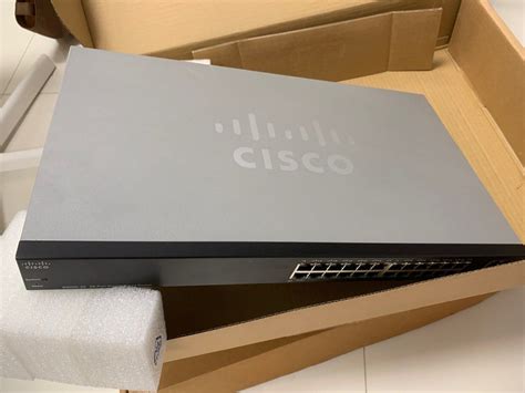 Cisco 26 Port Gigabit Smart Switch Slm 2024t 電腦＆科技 電腦周邊及配件 Wifi及上網相關產品 Carousell