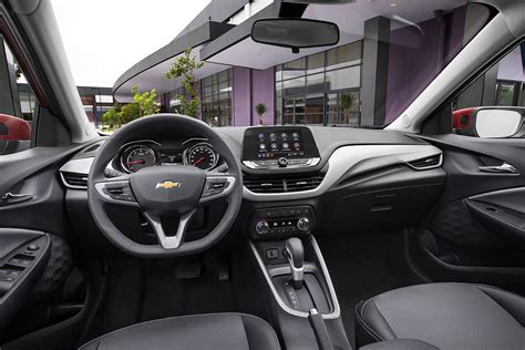 2021 Chevrolet Onix Hatchback Premier Chile Interior 001 Cockpit