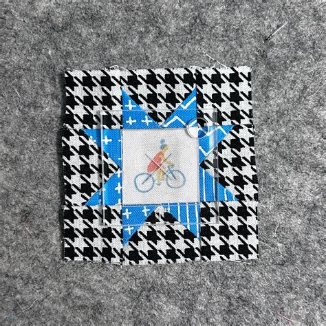 Tiny Fussy Cut Ruler Set Fabric Pop