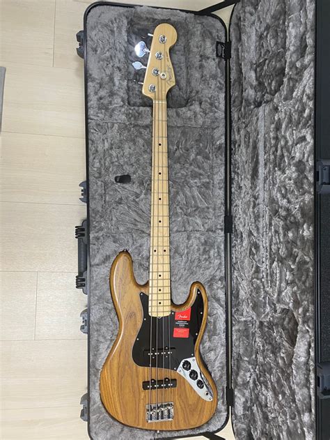 미펜 펜더 아메리칸 프로페셔널 재즈베이스 2018년 시리얼팝니다 중고악기 뮬