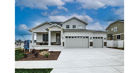Century Communities Reveals New Model Home In Mapleton Ut Community