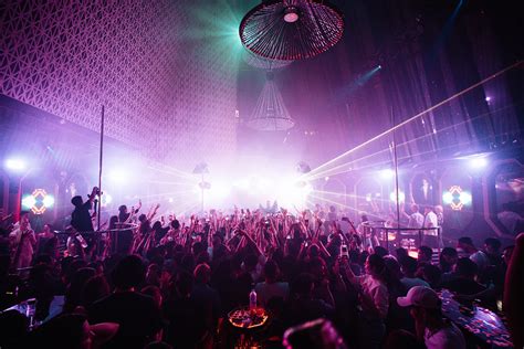 Tokio Vida Nocturna Y Locales Guías De La Vida Nocturna De La Ciudad