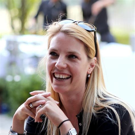 Sabrina Hoffmann Restaurant Manager Berufsschule Lenzburg Sv Group