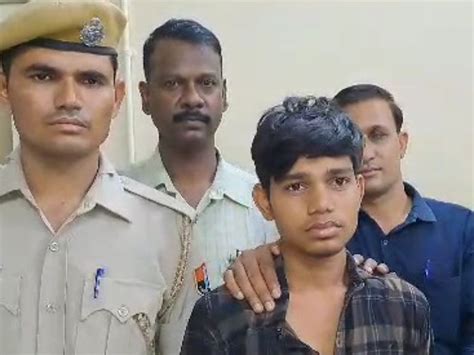 Country Made Pistol And Magazine Seized Accused Was Going To Supply