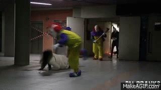  Scary Clown Prank