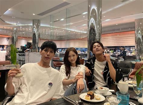 เปิดวาร์ป “อิง” สาวไทยคนเก่ง มือตัดต่อ ใส่ซับช่อง “คัลแลน พี่จอง”