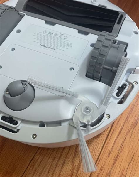 Switchbot K Pro Mini Robot Vacuum Review The Yoda Of Robot Vacuums The Gadgeteer