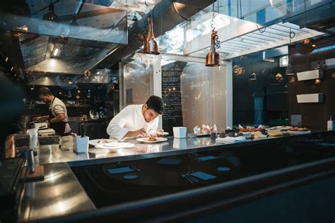 A Foodies Guide Different Types Of Restaurants To Explore
