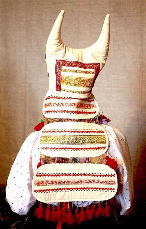 Товар Головные уборы Русский народный головной убор Кичка белая рогатая Головной убор