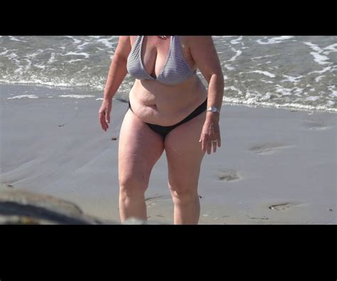 Mature Bikini Porn Pictures Xxx Photos Sex Images 3981756 Pictoa