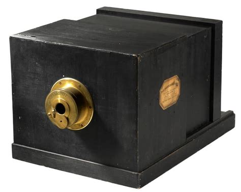 First Camera Invented In The World