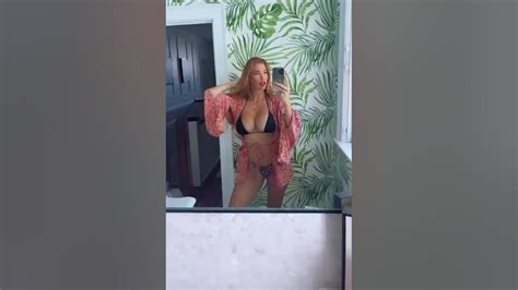 Sexy Woman Youtube