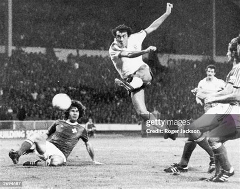 Ray Kennedy England Photos And Premium High Res Pictures Getty Images