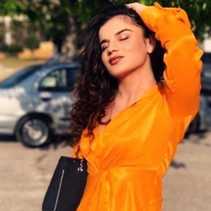 Inna Inna Chris Ina Threads Say More