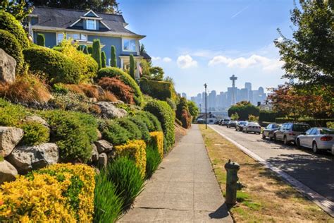 Queen Anne Hill Seattle Lower Queen Anne At Seattle Centers Doorstep
