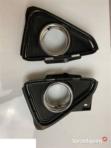 Toyota Rav4 Rav Iv Kratka Zderzaka Halogenu Kozubszczyzna Sprzedajemy Pl