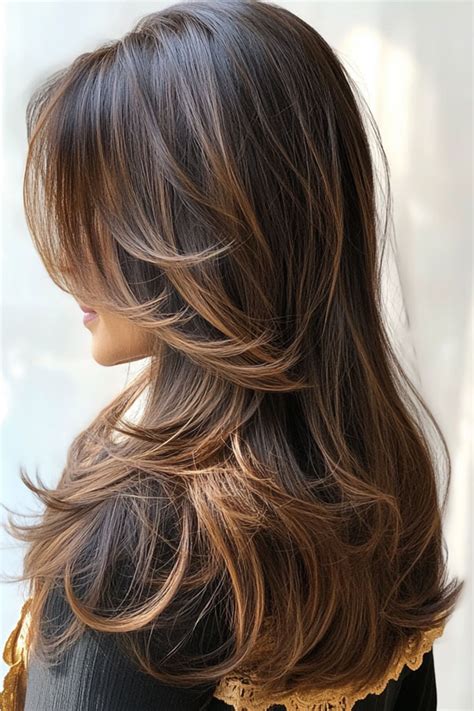 37 Stunning Voluminous Long Layered Haircuts Dark Hair Layers With