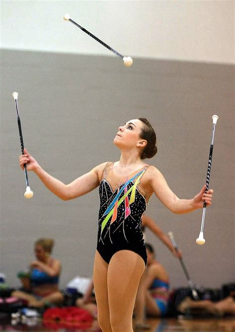 What Is Hand Twirling At Evelyn Turner Blog