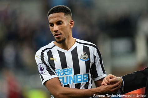 Isaac Hayden Praises Newcastle United Fans