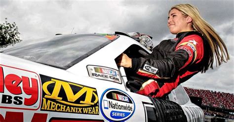 Top 10 Hottest Female Race Car Drivers Around The Wor