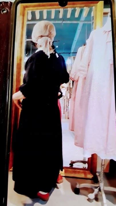 옷사러갔던 날ㅡ거울앞에서 Youtube