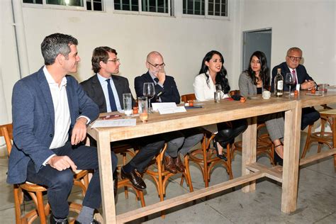 Tojil Celebra 4 Años De Luchar Contra La Corrupción Junto A Alessandra Rojo De La Vega