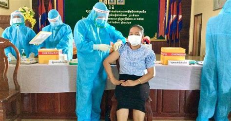 ការចាក់វ៉ាក់សាំងដូសទី៣ ប្រសិនបើលើសខ្វះថ្ងៃបន្តិច បន្តួចមិនមែនជាបញ្ហាធំដុំអ្វីទេ ក្រសួងព័ត៌មាន