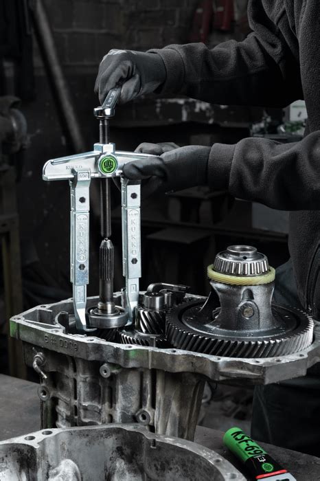 Wholesale Kukko 2 Arm Universal Puller With Extremely Narrow Trigger Hooks In Set 20 10 Sp T