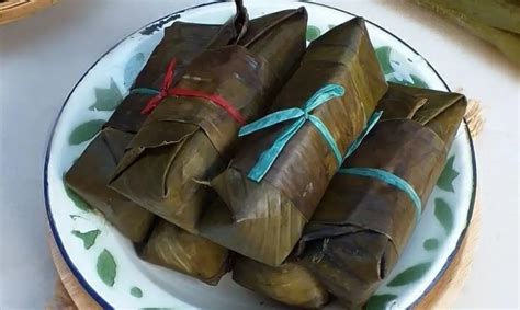 Resep Leupeut Makanan Mirip Lontong Yang Banyak Dijual Di Tukang