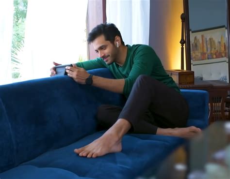 Wahaj Alis Feet