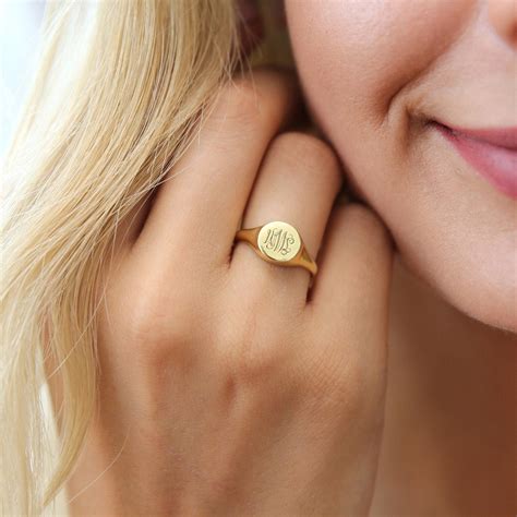 14k Gold Signet Ring Personalized Monogram Ring Letter Etsy