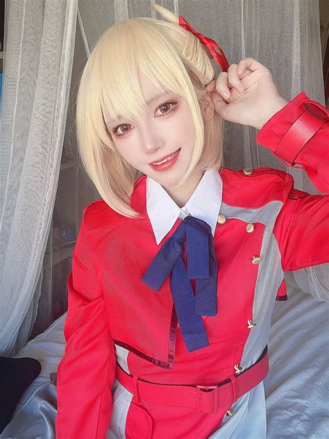りさまる⭕激ロック池ハロ両日 On Twitter 昨日、喫茶リコリコの衣装載せたから今日は制服の千束！ちんあなご〜🐟