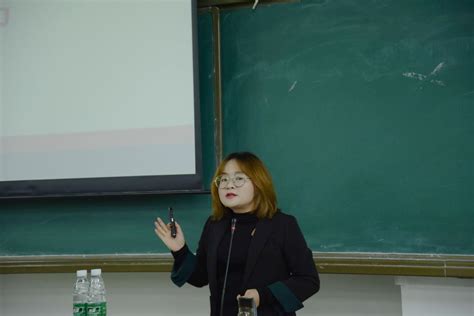 数学与计算机学院召开第一届模拟招聘大赛赛前培训讲座（二） 数学与计算机学院（大数据学院）