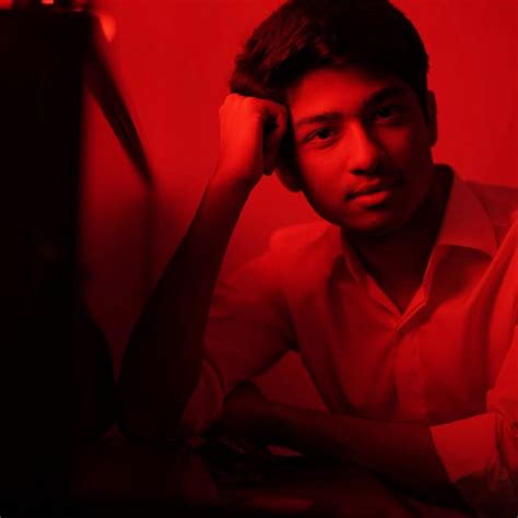 সুখে থাকার হাট বাজারে সত্যের হচ্ছে নিলাম এক সত্যতে আবু সাঈদ পরের সত্যের কত দাম লাখো শহীদের