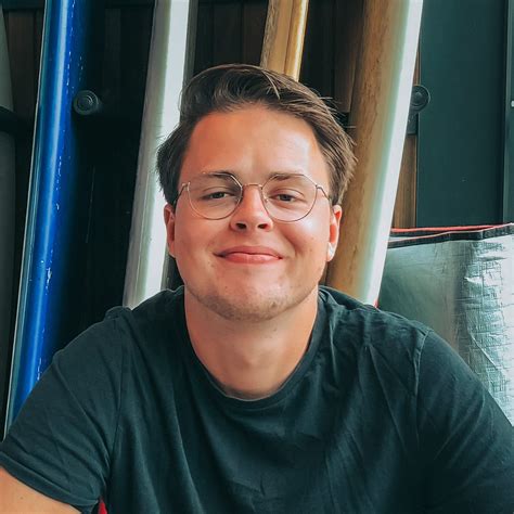 Marcus Nickelsen Medium