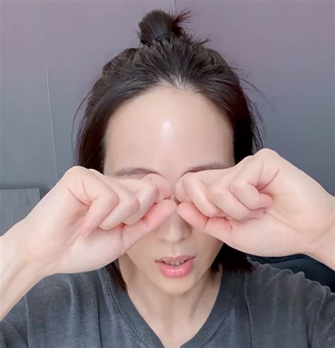 戒掉5個壞習慣消除水腫臉 4招急救水腫臉方法 明星按臉手法