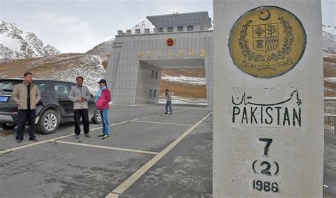 Pakistan China Agree To Temporarily Reopen Key Border Pass To