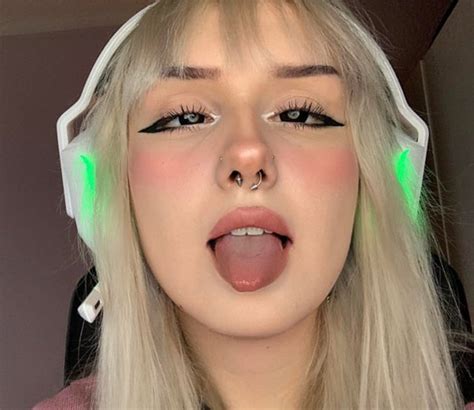 Waiting For Your Cum 👅 R Ahegao Irl