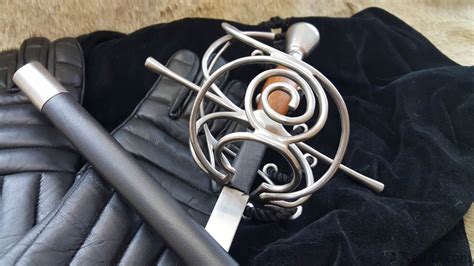 Wood Grip Rapier Functional Rapiers At