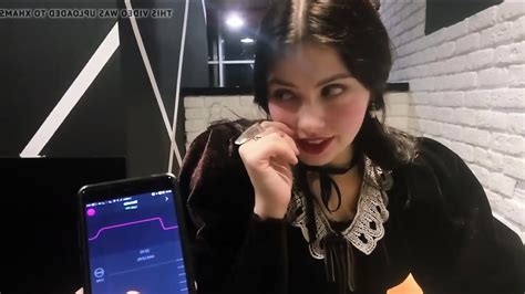 Vibrating Panties In A Restaurant Eporner