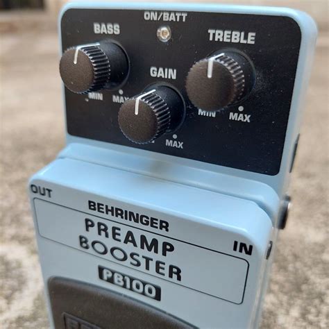 Behringer Preamp Booster Pb100 Hobbies And Toys Music And Media Musical