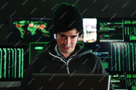 Premium Photo Concentrated Hacker Man Programmer Or Developer Typing