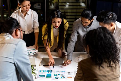 Financial Forecasting Vs Financial Modeling 5 Key Differences