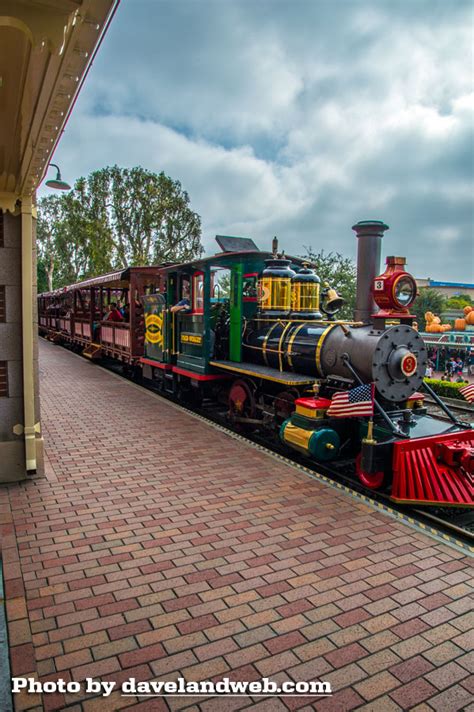 Davelandblog Trip Report Pt 6 The Dapper Dans And Disneyland Railroad