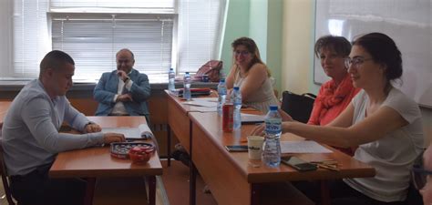 УНСС Завършиха първите магистри на съвместната програма на УНСС и УниКредит Булбанк