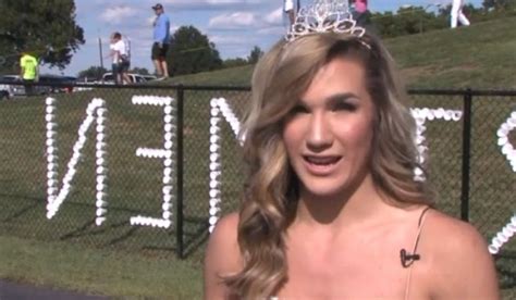 Missouri Teen Becomes Her High Schools First Transgender Homecoming